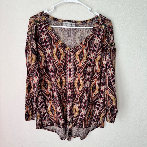 Absolutely Famous | Tops | Absolutely Famous Womens Ikat Diamond Print ...